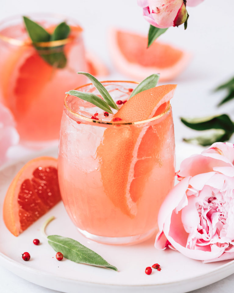 Empress Coconut Lychee Cocktail - The Social Sipper