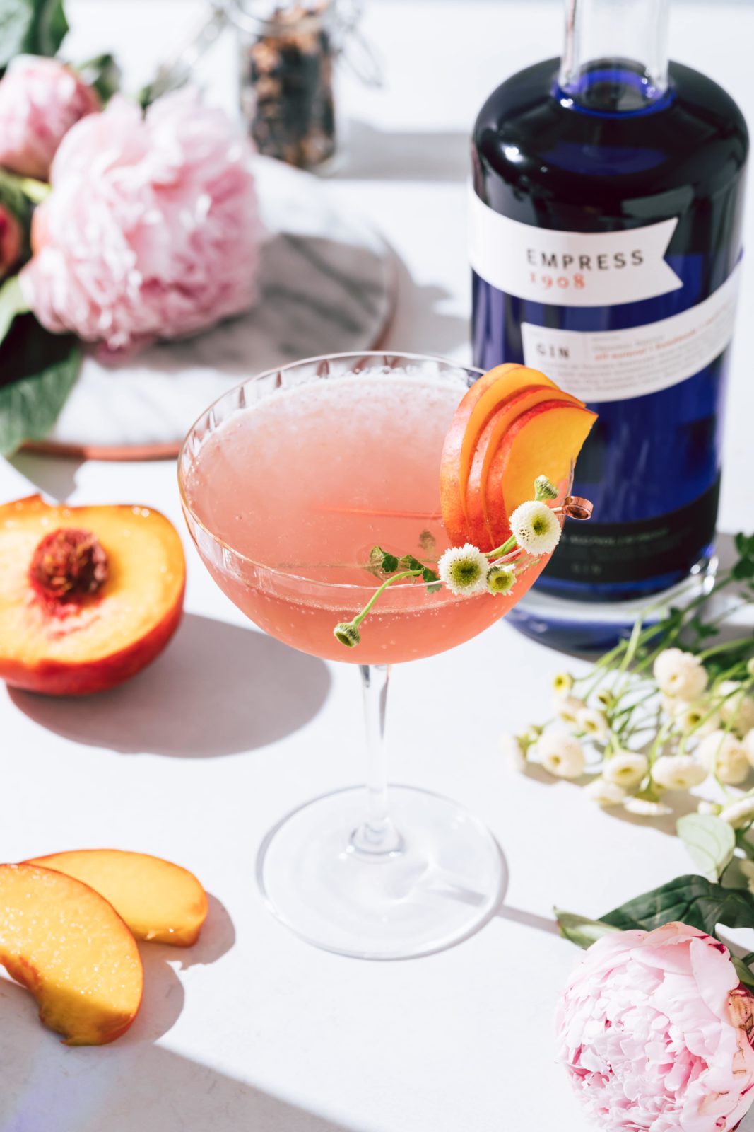Peach Empress Sparkler - The Social Sipper