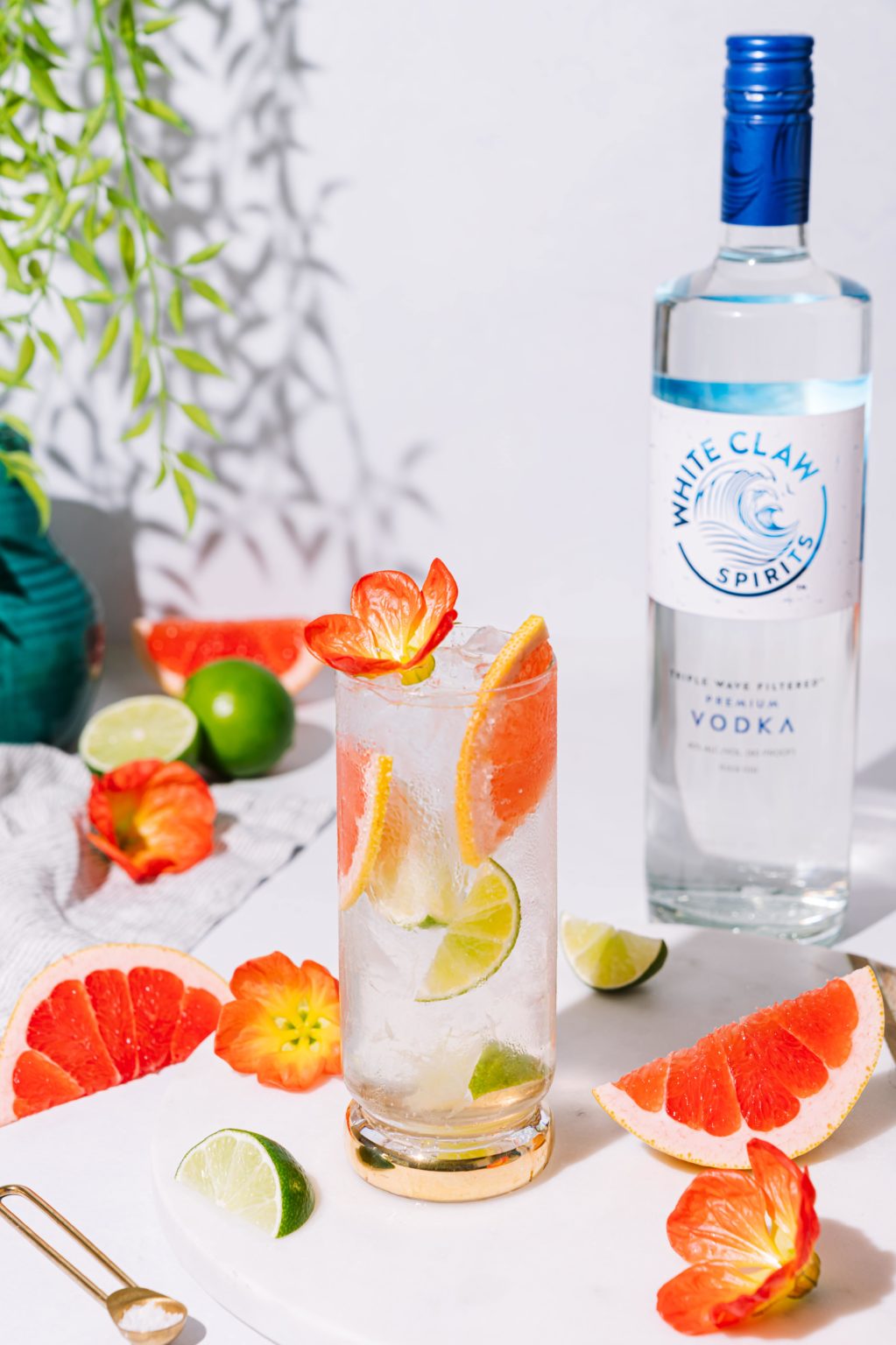 The White Claw Highball - The Social Sipper