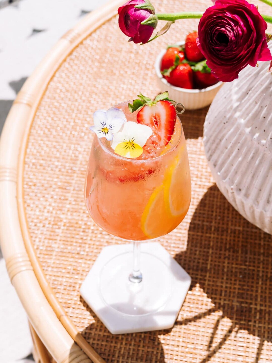 Non-Alcoholic Fall Hugo Spritz (Sparkling Apple Mocktail) - The Social ...