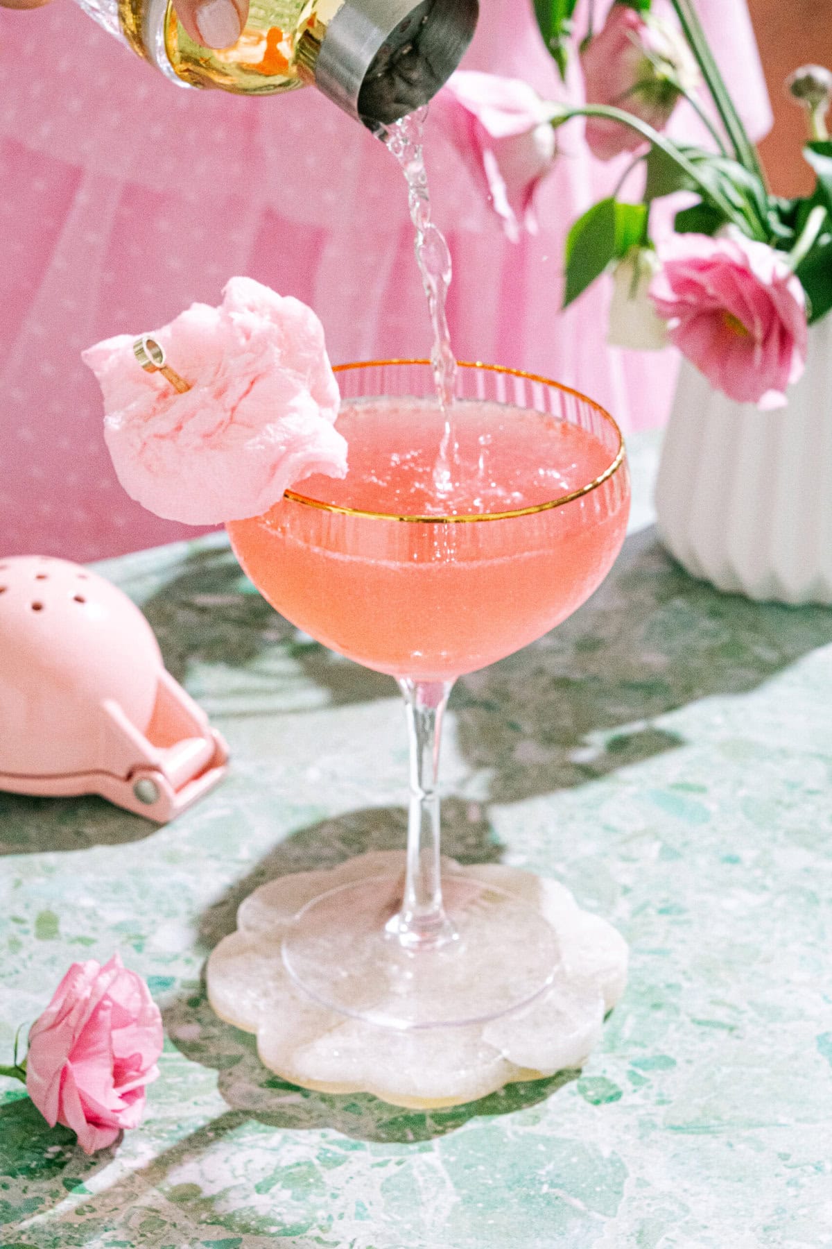 Oz-mopolitan (Wicked-Inspired Cocktail) - The Social Sipper